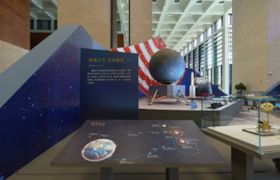 月球样品001号见证中华飞天梦云展览